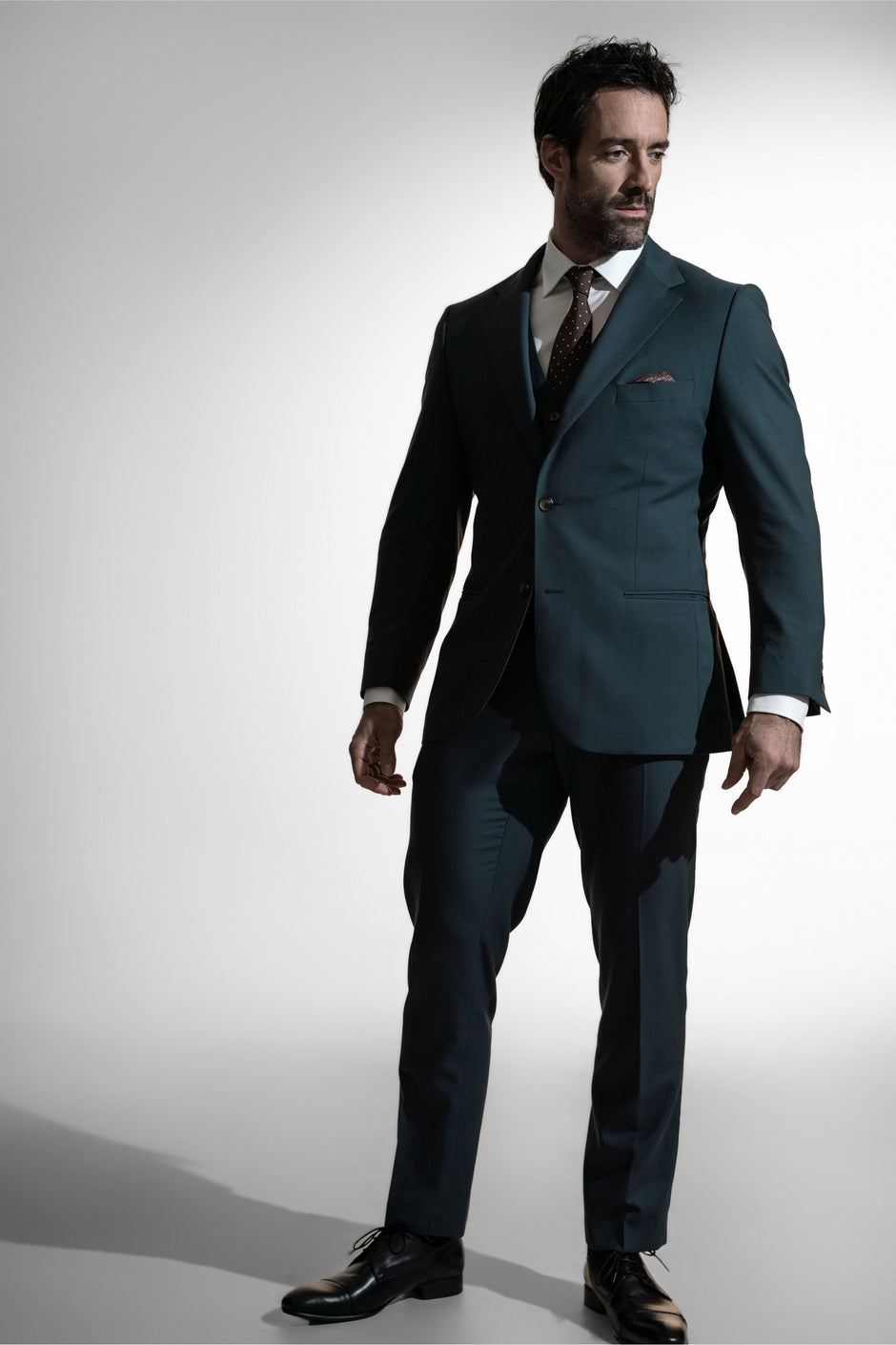 Skræddersyet jakkesæt & smoking i hele Danmark | Besøg Sjölin